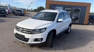 Balts Volkswagen Tiguan 2013 Marijampole, ar dzinēja tilpumu 2.00 L un nobraukumu 265 tūkst. km par 6399 €, foto 1 vietnē AUTOMOTO.COM.LV