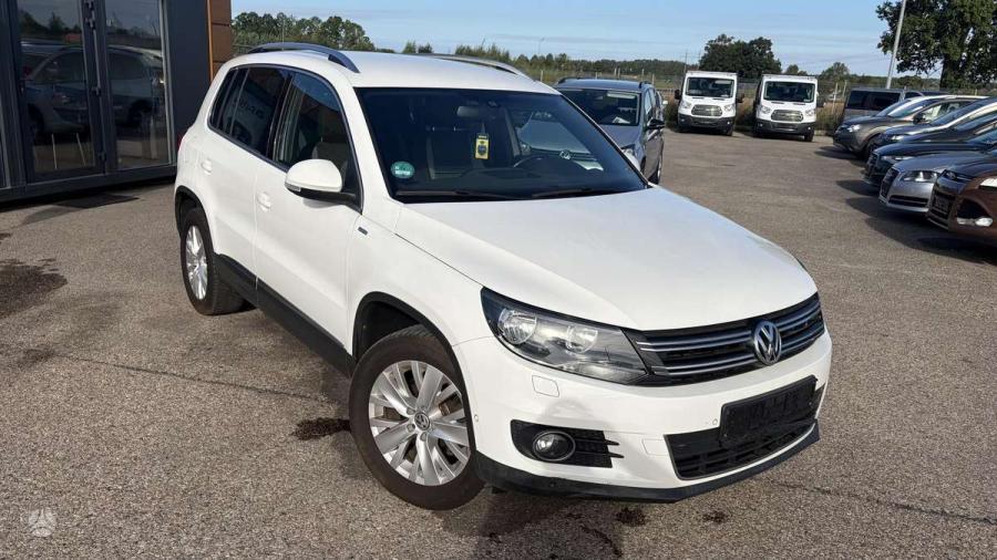Balts Volkswagen Tiguan 2013 Marijampole, ar dzinēja tilpumu 2.00 L un nobraukumu 265 tūkst. km par 6399 €, foto 9 vietnē AUTOMOTO.COM.LV