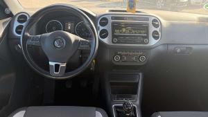 Balts Volkswagen Tiguan 2013 Marijampole, ar dzinēja tilpumu 2.00 L un nobraukumu 265 tūkst. km par 6399 €, foto 13 vietnē AUTOMOTO.COM.LV
