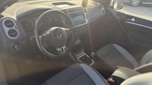 Balts Volkswagen Tiguan 2013 Marijampole, ar dzinēja tilpumu 2.00 L un nobraukumu 265 tūkst. km par 6399 €, foto 22 vietnē AUTOMOTO.COM.LV