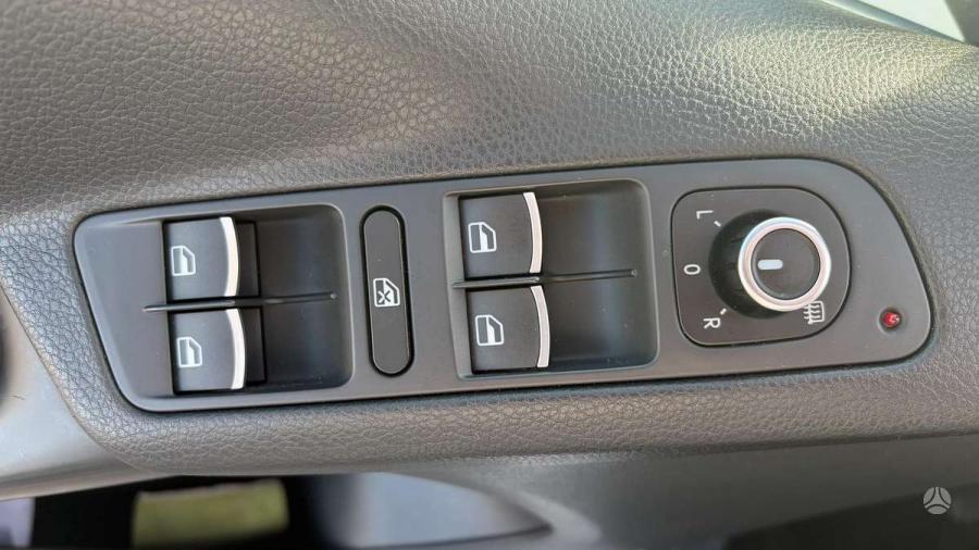 Balts Volkswagen Tiguan 2013 Marijampole, ar dzinēja tilpumu 2.00 L un nobraukumu 265 tūkst. km par 6399 €, foto 23 vietnē AUTOMOTO.COM.LV