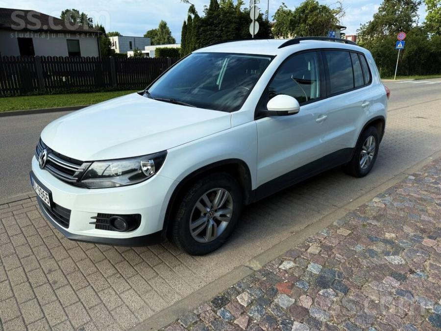 Balts Volkswagen Tiguan 2014 Rīga, ar dzinēja tilpumu 2.00 L un nobraukumu 130 tūkst. km par 9200 €, foto 3 vietnē AUTOMOTO.COM.LV