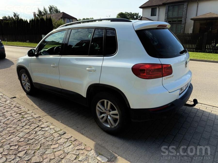 Balts Volkswagen Tiguan 2014 Rīga, ar dzinēja tilpumu 2.00 L un nobraukumu 130 tūkst. km par 9200 €, foto 6 vietnē AUTOMOTO.COM.LV