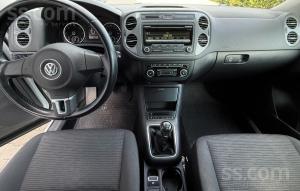 Balts Volkswagen Tiguan 2014 Rīga, ar dzinēja tilpumu 2.00 L un nobraukumu 130 tūkst. km par 9200 €, foto 7 vietnē AUTOMOTO.COM.LV