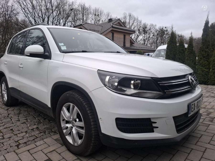 Balts Volkswagen Tiguan 2016 Kauņa, ar dzinēja tilpumu 1.97 L un nobraukumu 238 tūkst. km par 8750 €, foto 1 vietnē AUTOMOTO.COM.LV