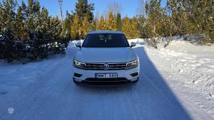 White Volkswagen Tiguan 2017 in Taurage, with an engine capacity of 1.97 L and mileage of 253 thousand km for 15200 €, photo 3 on AUTOMOTO.COM.LV