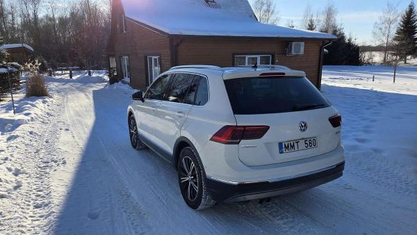 Balts Volkswagen Tiguan 2017 Tauragė, ar dzinēja tilpumu 1.97 L un nobraukumu 253 tūkst. km par 15200 €, foto 4 vietnē AUTOMOTO.COM.LV