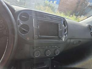 Balts Volkswagen Tiguan 2017 Jonava, ar dzinēja tilpumu 2.00 L un nobraukumu 48 tūkst. km par 2200 €, foto 6 vietnē AUTOMOTO.COM.LV