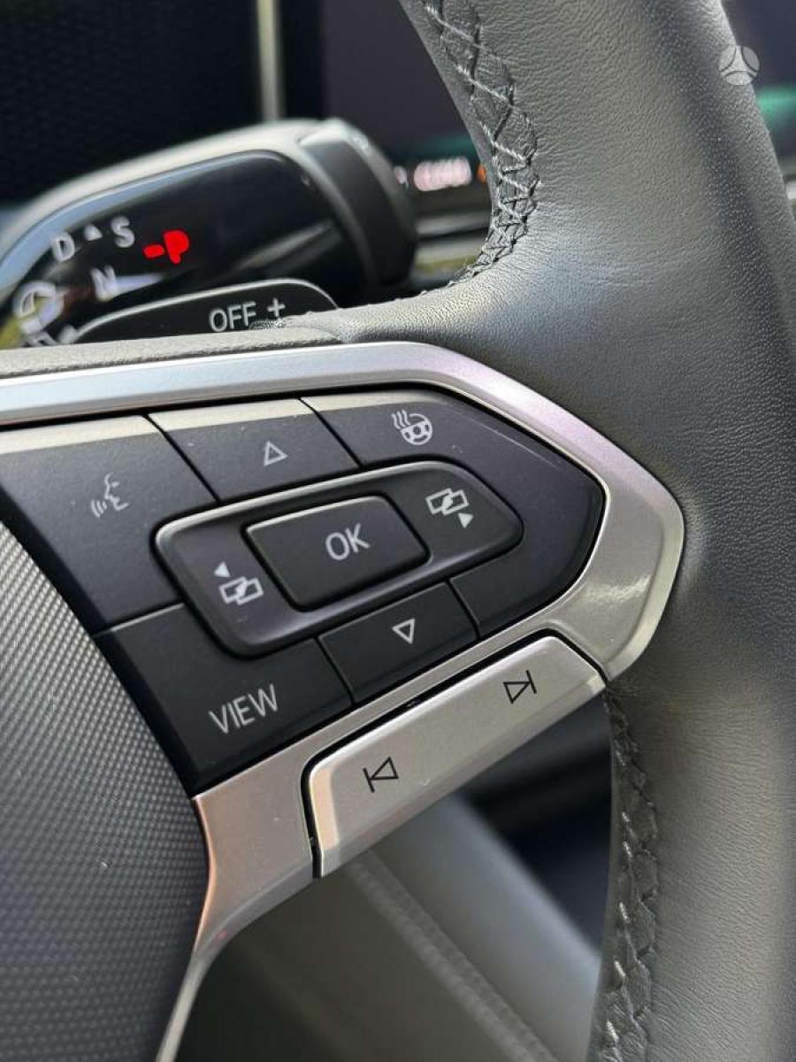 White Volkswagen Tiguan 2024 in Kaunas, with an engine capacity of 1.50 L and mileage of 74 thousand km for 27300 €, photo 17 on AUTOMOTO.COM.LV