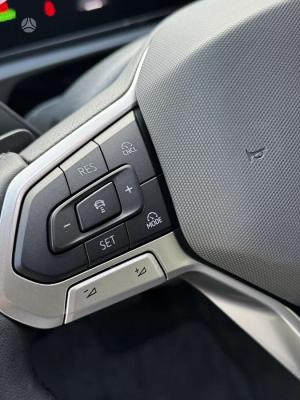 White Volkswagen Tiguan 2024 in Kaunas, with an engine capacity of 1.50 L and mileage of 74 thousand km for 27300 €, photo 18 on AUTOMOTO.COM.LV