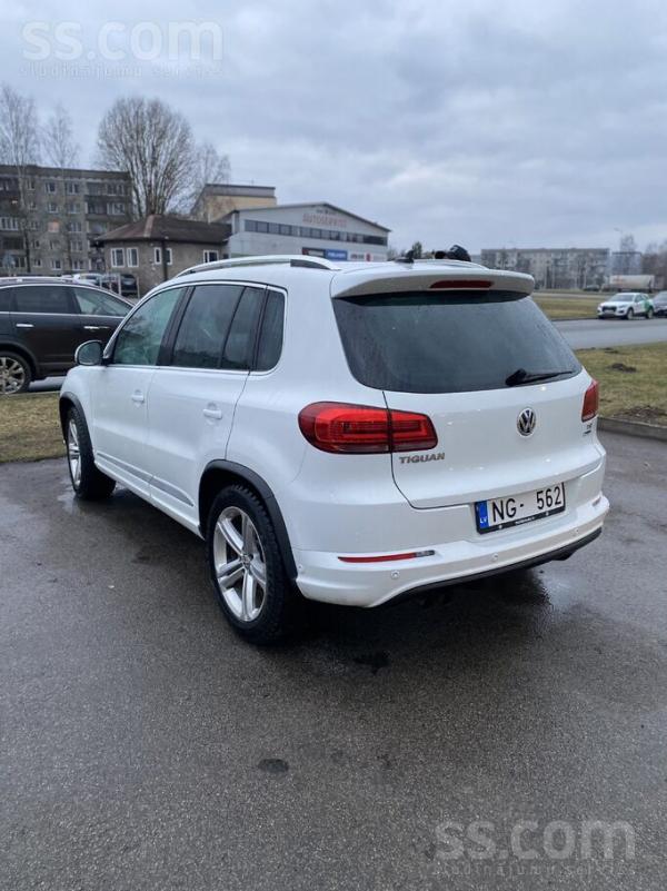 Balts Volkswagen Tiguan 2016 Rīga, ar dzinēja tilpumu 1.40 L un nobraukumu 196 tūkst. km par 12199 €, foto 3 vietnē AUTOMOTO.COM.LV