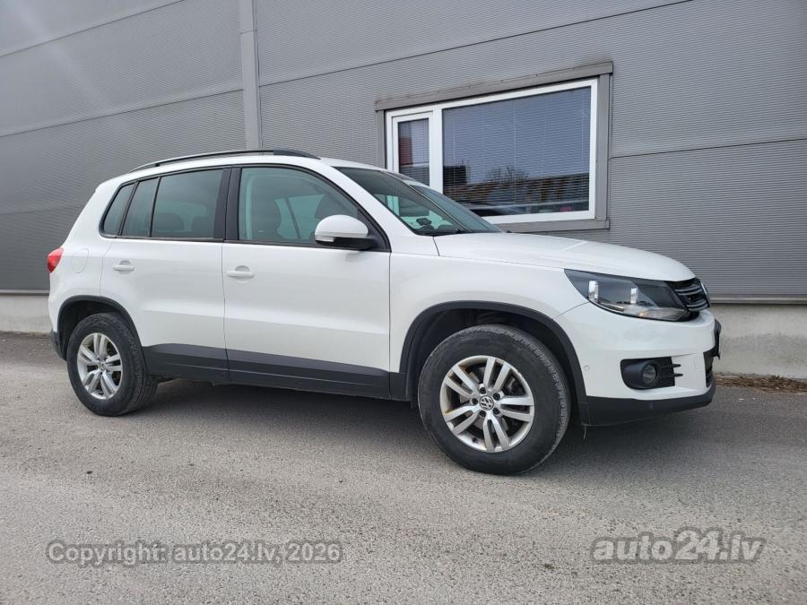 Balts Volkswagen Tiguan 2013 Tallina, ar dzinēja tilpumu 1.40 L un nobraukumu 230 tūkst. km par 7490 €, foto 5 vietnē AUTOMOTO.COM.LV