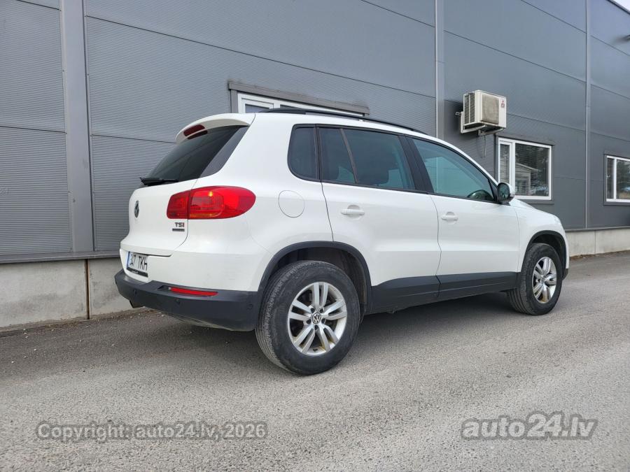 Balts Volkswagen Tiguan 2013 Tallina, ar dzinēja tilpumu 1.40 L un nobraukumu 230 tūkst. km par 7490 €, foto 6 vietnē AUTOMOTO.COM.LV