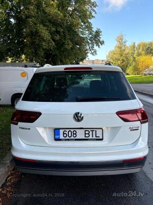 White Volkswagen Tiguan 2016 in Tartu, with an engine capacity of 2.00 L and mileage of 144 thousand km for 18000 €, photo 7 on AUTOMOTO.COM.LV