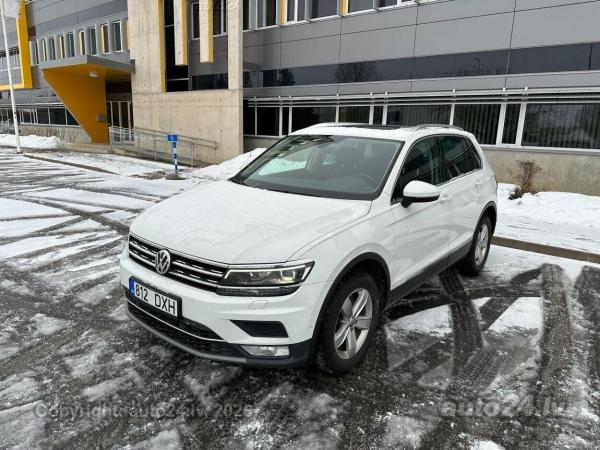 White Volkswagen Tiguan 2017 in Tallinn, with an engine capacity of 2.00 L and mileage of 159 thousand km for 18500 €, photo 2 on AUTOMOTO.COM.LV