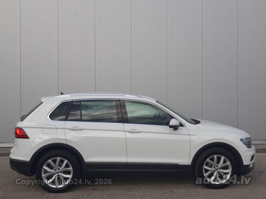 White Volkswagen Tiguan 2017 in Paide, with an engine capacity of 1.40 L and mileage of 206 thousand km for 16000 €, photo 4 on AUTOMOTO.COM.LV