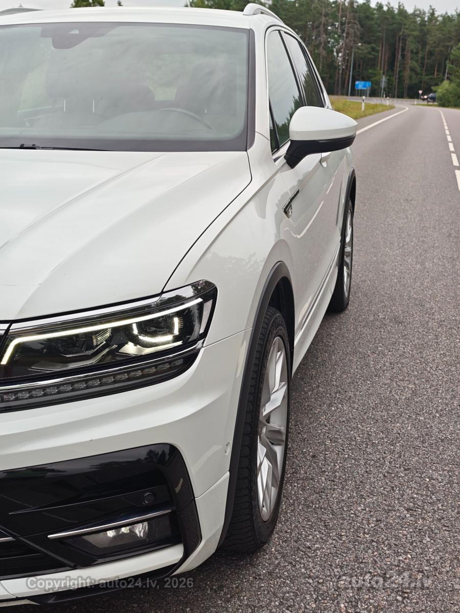 White Volkswagen Tiguan 2018 in Tallinn, with an engine capacity of 2.00 L and mileage of 260 thousand km for 17500 €, photo 4 on AUTOMOTO.COM.LV