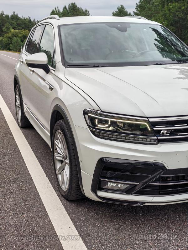White Volkswagen Tiguan 2018 in Tallinn, with an engine capacity of 2.00 L and mileage of 260 thousand km for 17500 €, photo 4 on AUTOMOTO.COM.LV