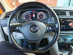 White Volkswagen Tiguan 2018 in Tallinn, with an engine capacity of 2.00 L and mileage of 260 thousand km for 17500 €, photo 14 on AUTOMOTO.COM.LV