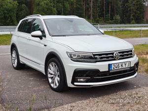 White Volkswagen Tiguan 2018 in Tallinn, with an engine capacity of 2.00 L and mileage of 260 thousand km for 17500 €, photo 19 on AUTOMOTO.COM.LV