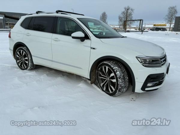 White Volkswagen Tiguan 2019 in Tallinn, with an engine capacity of 2.00 L and mileage of 194 thousand km for 25000 €, photo 2 on AUTOMOTO.COM.LV