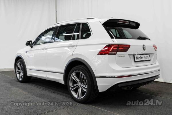 White Volkswagen Tiguan 2019 in Tallinn, with an engine capacity of 2.00 L and mileage of 112 thousand km for 22900 €, photo 3 on AUTOMOTO.COM.LV
