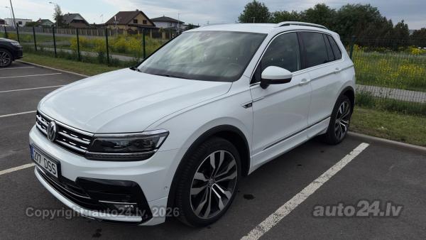 White Volkswagen Tiguan 2020 in Tallinn, with an engine capacity of 2.00 L and mileage of 98 thousand km for 27700 €, photo 2 on AUTOMOTO.COM.LV