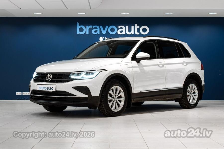 Balts Volkswagen Tiguan 2021 Tallina, ar dzinēja tilpumu 1.40 L un nobraukumu 108 tūkst. km par 24990 €, foto 1 vietnē AUTOMOTO.COM.LV