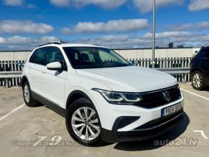 Balts Volkswagen Tiguan 2021 Tallina, ar dzinēja tilpumu 1.50 L un nobraukumu 98 tūkst. km par 21990 €, foto  vietnē AUTOMOTO.COM.LV