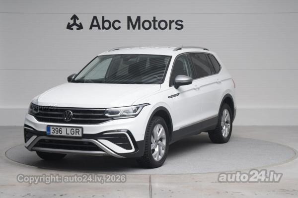 Balts Volkswagen Tiguan 2022 Tallina, ar dzinēja tilpumu 2.00 L un nobraukumu 115 tūkst. km par 29990 €, foto 1 vietnē AUTOMOTO.COM.LV