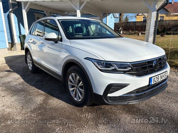 Balts Volkswagen Tiguan 2022 Tallina, ar dzinēja tilpumu 1.40 L un nobraukumu 64 tūkst. km par 27900 €, foto  vietnē AUTOMOTO.COM.LV