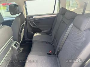 White Volkswagen Tiguan 2022 in Tallinn, with an engine capacity of 1.50 L and mileage of 74 thousand km for 24000 €, photo 5 on AUTOMOTO.COM.LV