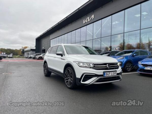 Volkswagen Tiguan 2022 Tallina vietnē Balts Volkswagen Tiguan 2022 Tallina, ar dzinēja tilpumu 2.00 L un nobraukumu 68 tūkst. km par 28900 €, foto 1 vietnē AUTOMOTO.COM.LV