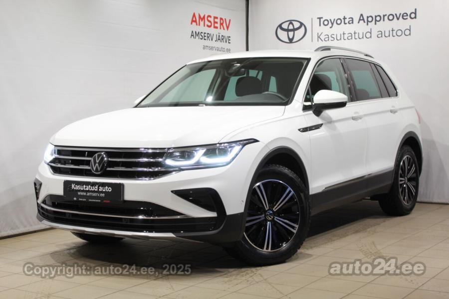 Balts Volkswagen Tiguan 2023 Tallina, ar dzinēja tilpumu 1.50 L un nobraukumu 18 tūkst. km par 28990 €, foto 1 vietnē AUTOMOTO.COM.LV