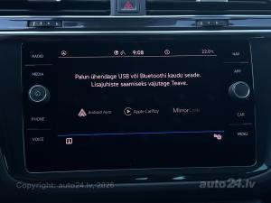 White Volkswagen Tiguan 2023 in Parnu, with an engine capacity of 1.50 L and mileage of 106 thousand km for 23900 €, photo 13 on AUTOMOTO.COM.LV