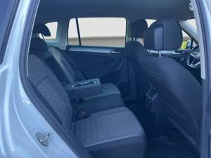 Balts Volkswagen Tiguan 2023 Pērnava, ar dzinēja tilpumu 1.50 L un nobraukumu 106 tūkst. km par 23850 €, foto 8 vietnē AUTOMOTO.COM.LV