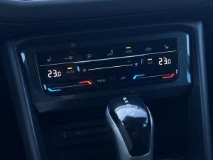 Balts Volkswagen Tiguan 2023 Pērnava, ar dzinēja tilpumu 1.50 L un nobraukumu 106 tūkst. km par 23850 €, foto 15 vietnē AUTOMOTO.COM.LV