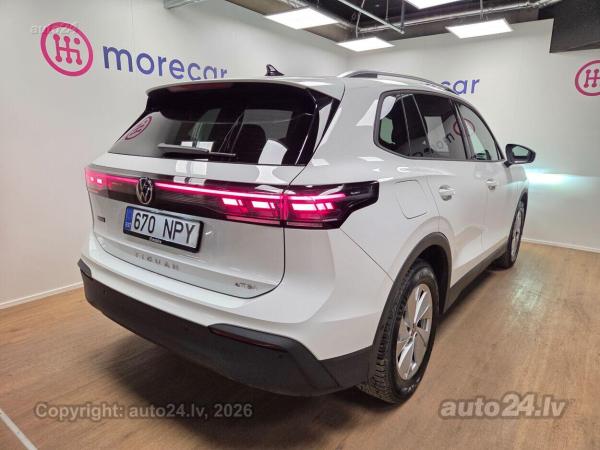 White Volkswagen Tiguan 2024 in Tallinn, with an engine capacity of 1.50 L and mileage of 28 thousand km for 31900 €, photo 6 on AUTOMOTO.COM.LV