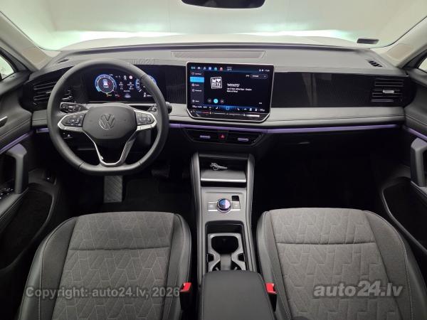 Balts Volkswagen Tiguan 2024 Tallina, ar dzinēja tilpumu 1.50 L un nobraukumu 19 tūkst. km par 30900 €, foto 7 vietnē AUTOMOTO.COM.LV