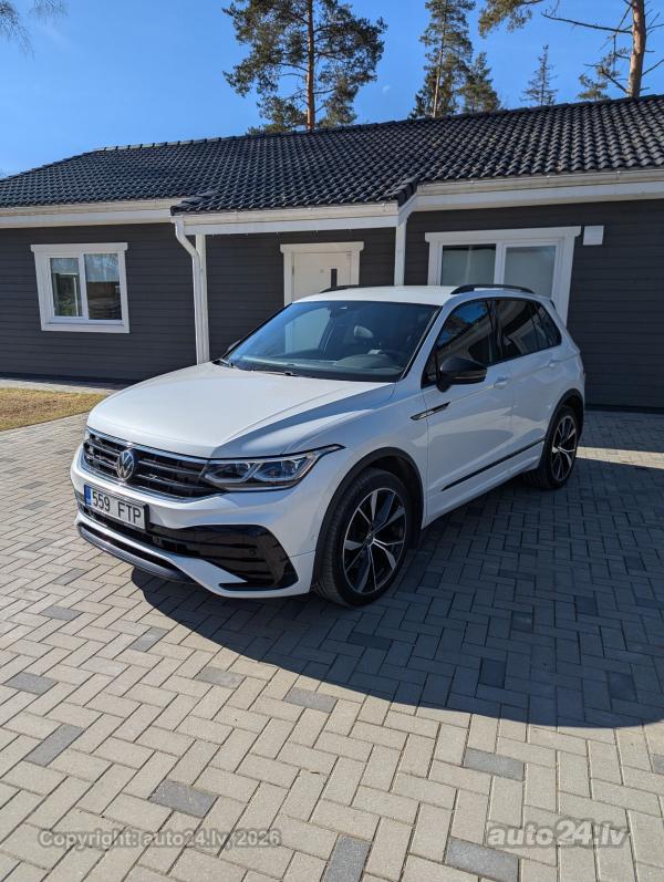 White Volkswagen Tiguan 2024 in Tallinn, with an engine capacity of 2.00 L and mileage of 54 thousand km for 38000 €, photo 1 on AUTOMOTO.COM.LV