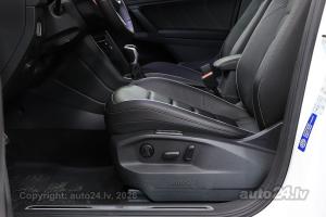 White Volkswagen Tiguan 2024 in Tallinn, with an engine capacity of 2.00 L and mileage of 57 thousand km for 35995 €, photo 9 on AUTOMOTO.COM.LV