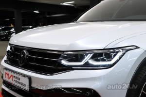 White Volkswagen Tiguan 2024 in Tallinn, with an engine capacity of 2.00 L and mileage of 57 thousand km for 35995 €, photo 28 on AUTOMOTO.COM.LV