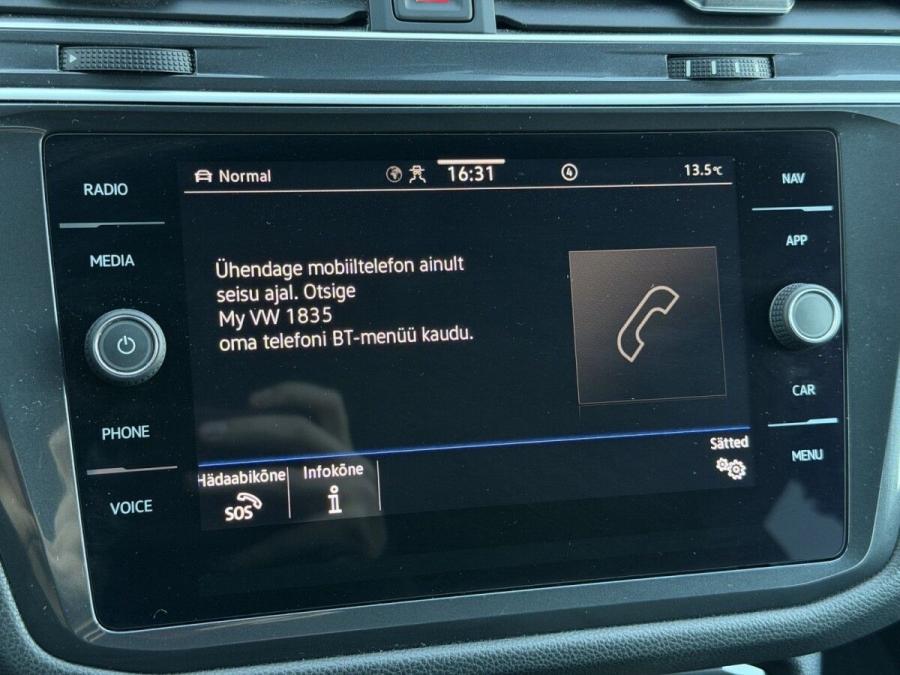 Balts Volkswagen Tiguan 2024 Pērnava, ar dzinēja tilpumu 2.00 L un nobraukumu 50 tūkst. km par 34900 €, foto 11 vietnē AUTOMOTO.COM.LV