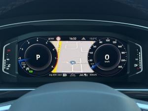 Balts Volkswagen Tiguan 2024 Pērnava, ar dzinēja tilpumu 2.00 L un nobraukumu 50 tūkst. km par 34900 €, foto 18 vietnē AUTOMOTO.COM.LV