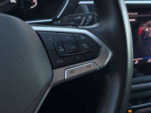 Balts Volkswagen Tiguan 2024 Pērnava, ar dzinēja tilpumu 2.00 L un nobraukumu 50 tūkst. km par 34900 €, foto 21 vietnē AUTOMOTO.COM.LV