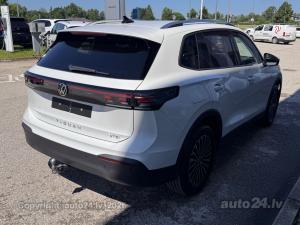 White Volkswagen Tiguan 2026 in Viljandi, with an engine capacity of 1.50 L and mileage of 1 thousand km for 37898 €, photo 5 on AUTOMOTO.COM.LV