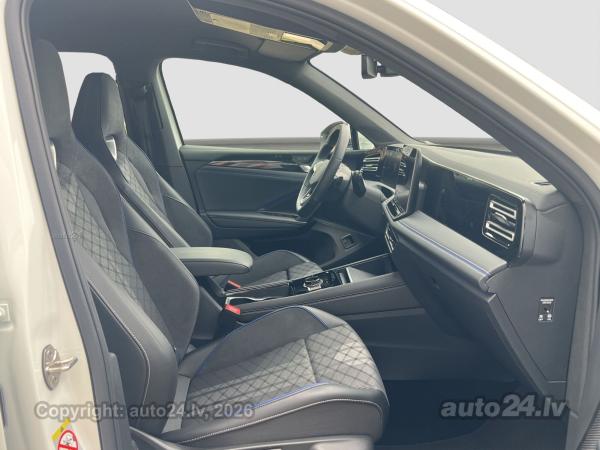 White Volkswagen Tiguan 2026 in Parnu, with an engine capacity of 1.50 L and mileage of 4 thousand km for 49900 €, photo 5 on AUTOMOTO.COM.LV