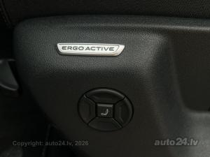 White Volkswagen Tiguan 2026 in Parnu, with an engine capacity of 1.50 L and mileage of 4 thousand km for 49900 €, photo 11 on AUTOMOTO.COM.LV