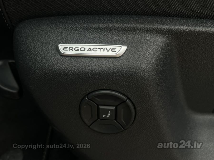 White Volkswagen Tiguan 2026 in Parnu, with an engine capacity of 1.50 L and mileage of 4 thousand km for 49900 €, photo 11 on AUTOMOTO.COM.LV
