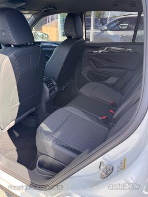 White Volkswagen Tiguan 2026 in Viljandi, with an engine capacity of 1.50 L and mileage of 0 thousand km for 37994 €, photo 7 on AUTOMOTO.COM.LV